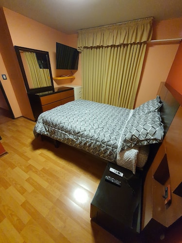 Departamento Totalmente Amoblado Y Elegante - 1 - Lima