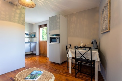 Apartment With Exceptional View & Garden - Saint-Cirq-Lapopie