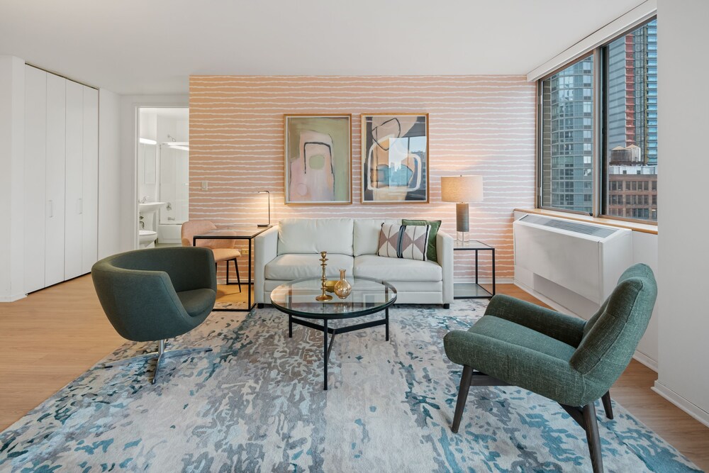PRIME location! Chelsea One Bedroom - New York | Stayz