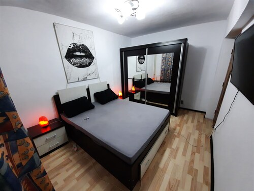 Big Sweet Home - Petrila
