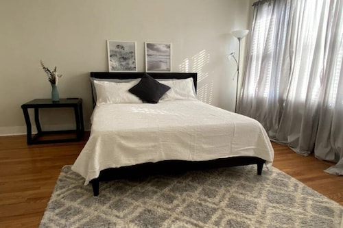 Modern 2-bedroom Apartment Close To Major Highways - Bloomfield, NJ