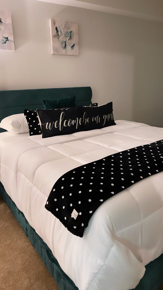 Luxury 1 bedroom apartment with pool - Arlington | Abritel