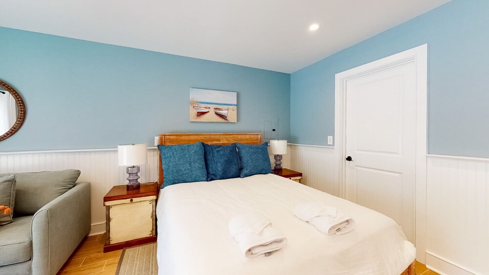 Gorgeous tower house with incredible ocean views and a private pool ...