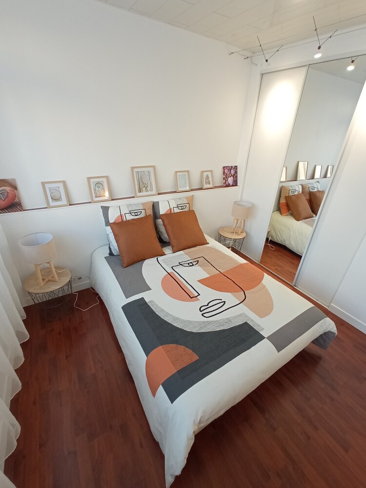 Le Callou - 24 avenue Thermale - Cures Stays - Calm - - Vichy | Vrbo