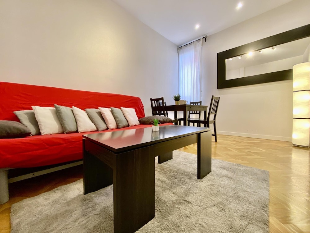 Charming Atocha - Temporary stays - Madrid | Vrbo