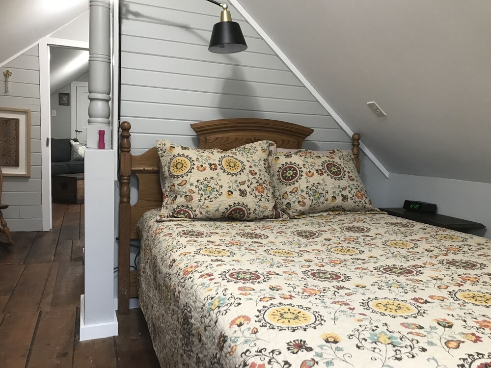 The Shipbuilder's Summer Kitchen - West Quaco | Vrbo