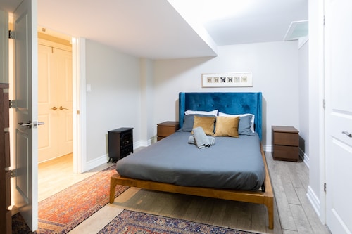 Cosy Guest Suite Near Shops, Transit, Hwy And Go! - Mississauga
