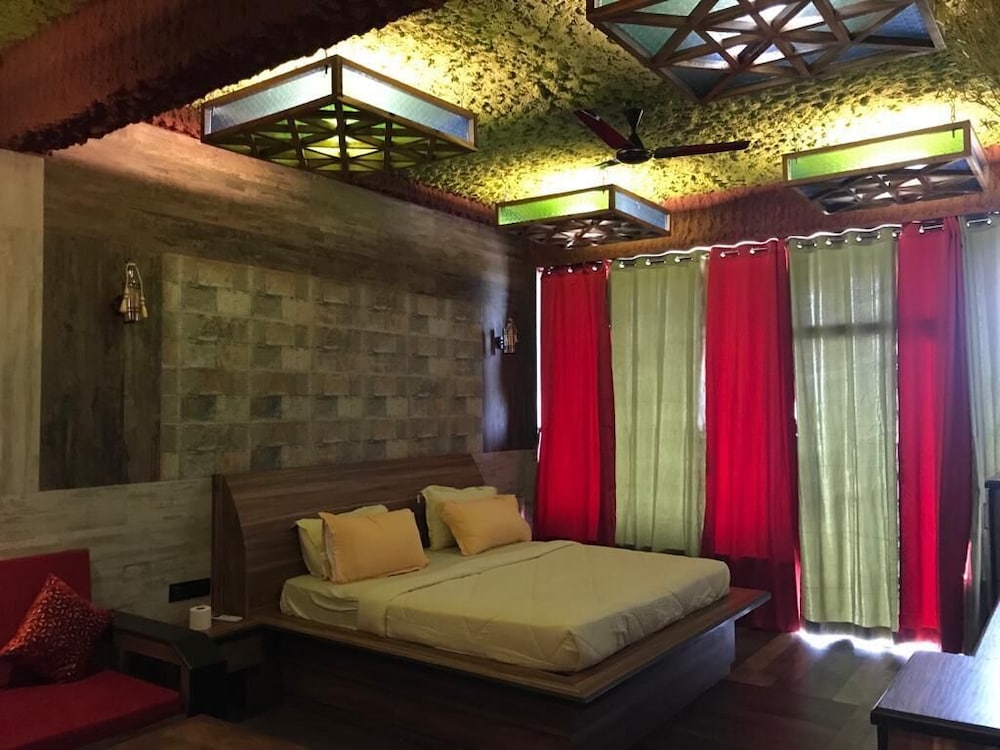 Shivaaz Farms - Goa/Dodamarg - Luxurious Cosy Farm Stay Reviews, Deals ...
