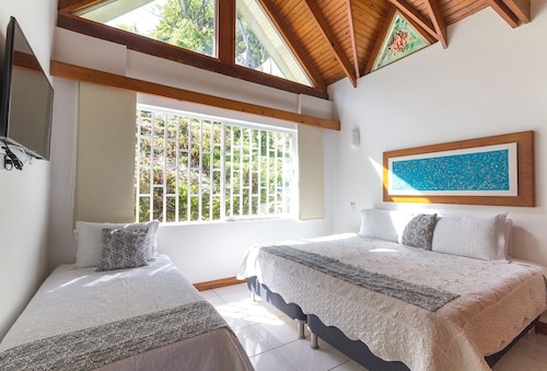 Boutique House Los Cedros De San Andres Island - San Andrés