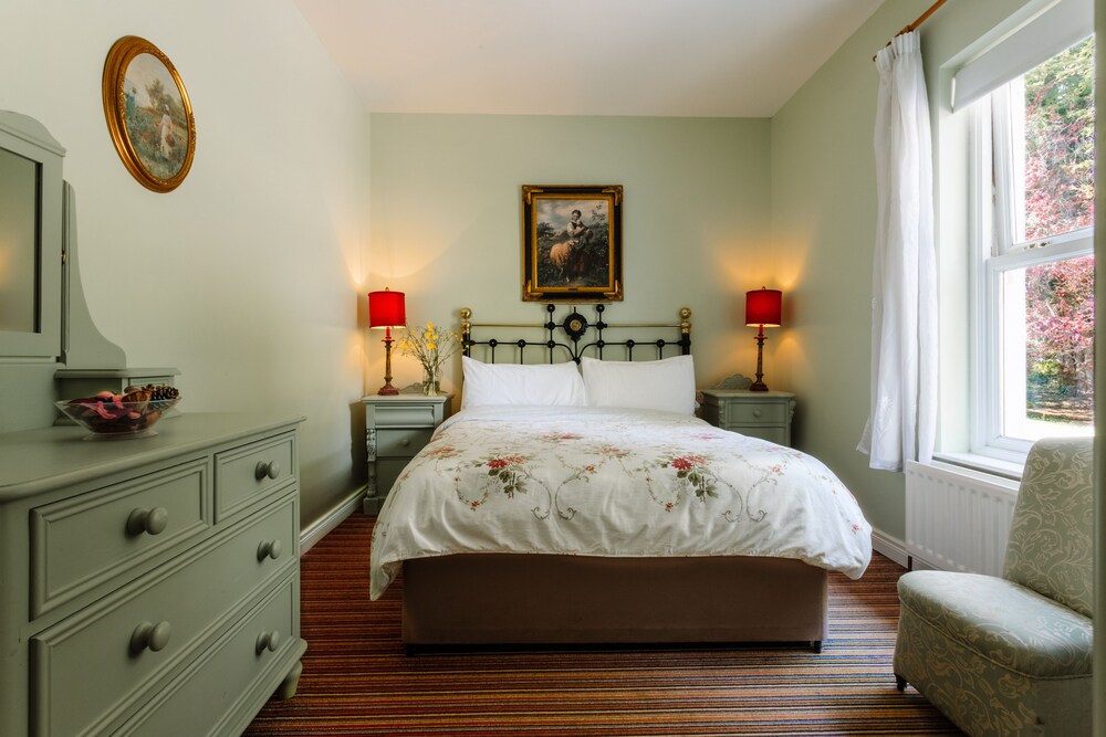 Brookhall Lodge View Cottage no.86a - Lisburn | Vrbo
