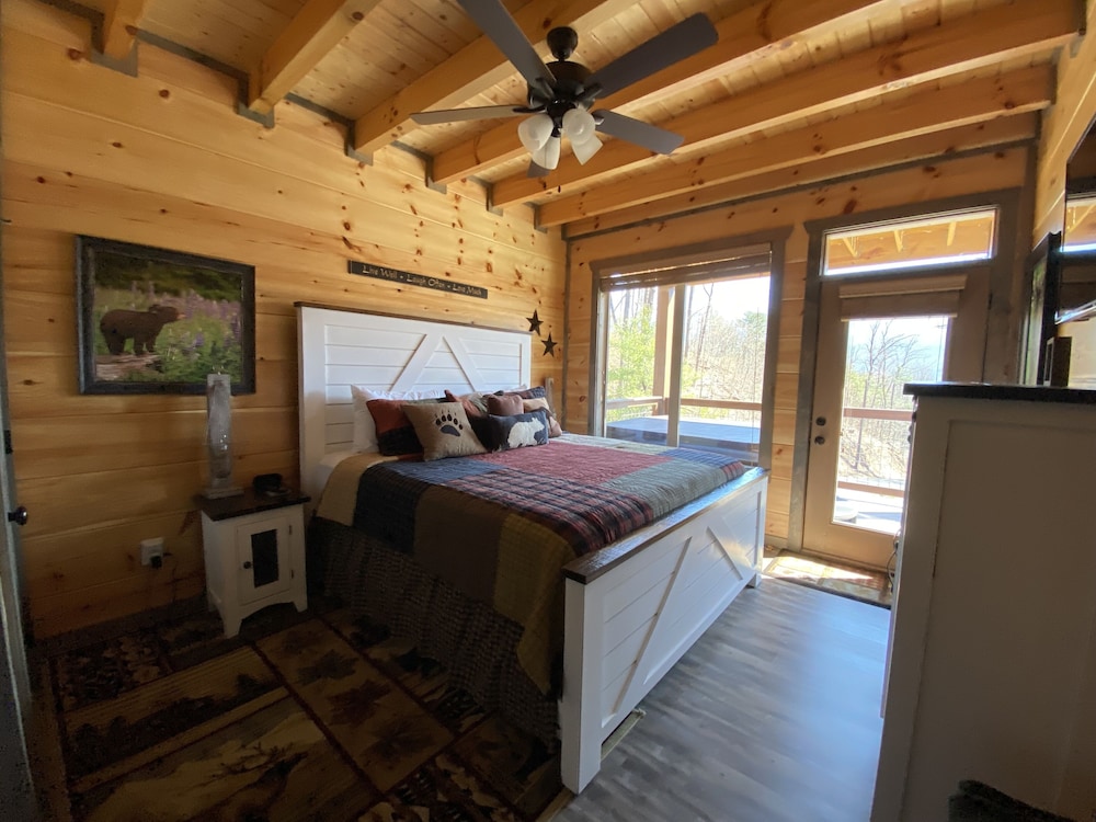 Cozy cabin in Cobbly Nob - Gatlinburg | Vrbo