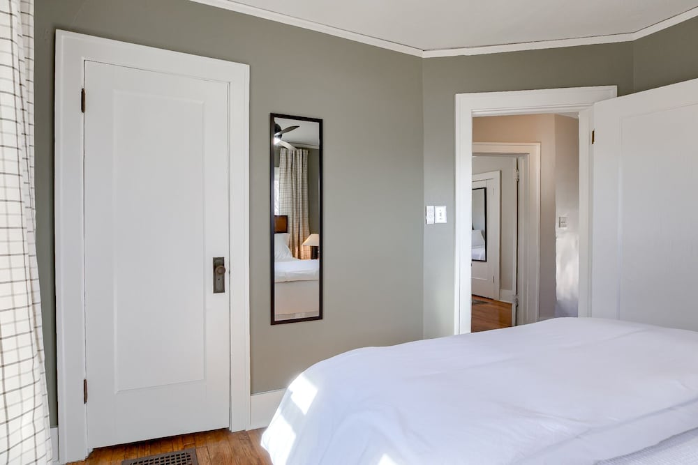 The Draper Inn - Updated Historic Home with a Vibe - Omaha | Vrbo