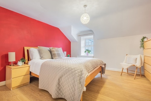 Lakeland Cottage - Bowness-on-windermere Sleeps 6 - Windermere