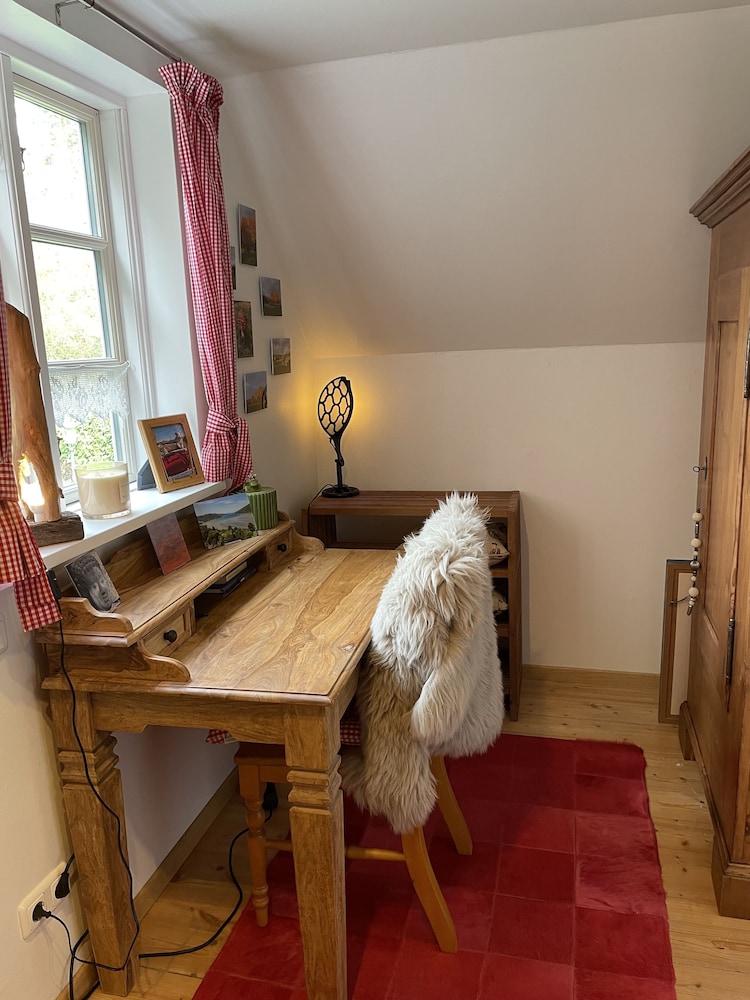 Thatched roof house - Heath village St. Dionys near Lüneburg-https://youtu.be/xg4TJK1gvxU ...