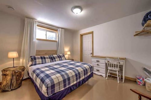 Chalet - Peaceful Nature Retreat - Saint-Sauveur