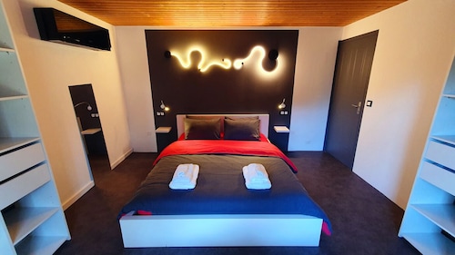 Guesthouse Dans Propriété Arborée. - Josse