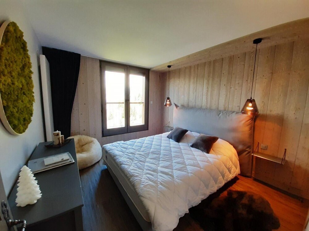 50m from ski slopes, 8th floor, terrace, balcony, parking, tv, ski ...