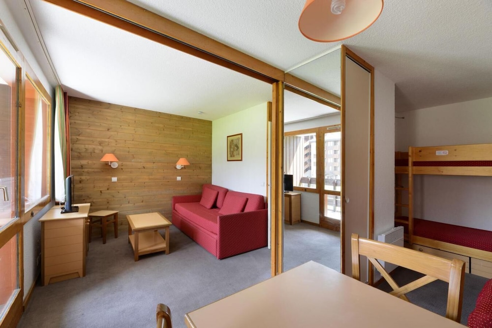 Ski-in/ski-out & foot of the slopes, 3rd floor, view ski slopes ...