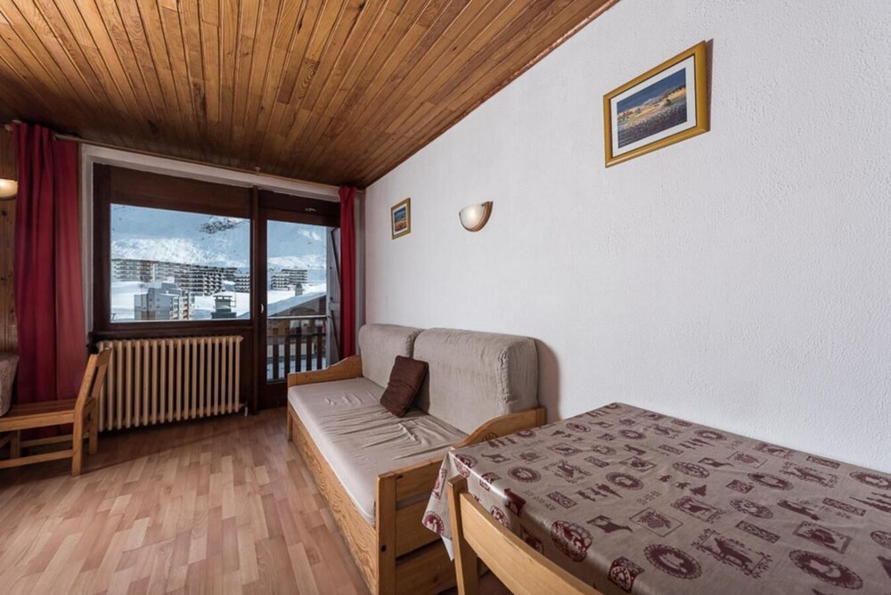 1st floor, balcony, tv, ski locker, 48m², Tignes - Les Almes | Vrbo