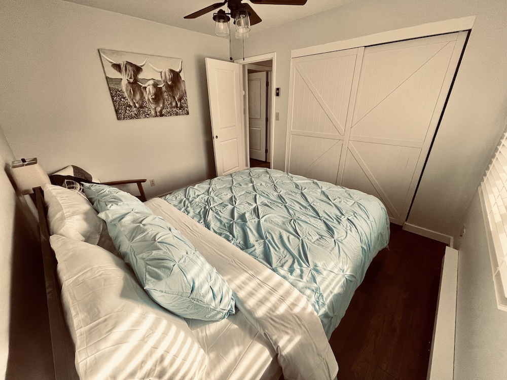 The Apartment Suite! Private Hot Tub w/ Mountain Views - Colorado ...