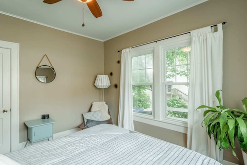 North Shore Cottage- Mins To Downtown - Signal Mountain, TN