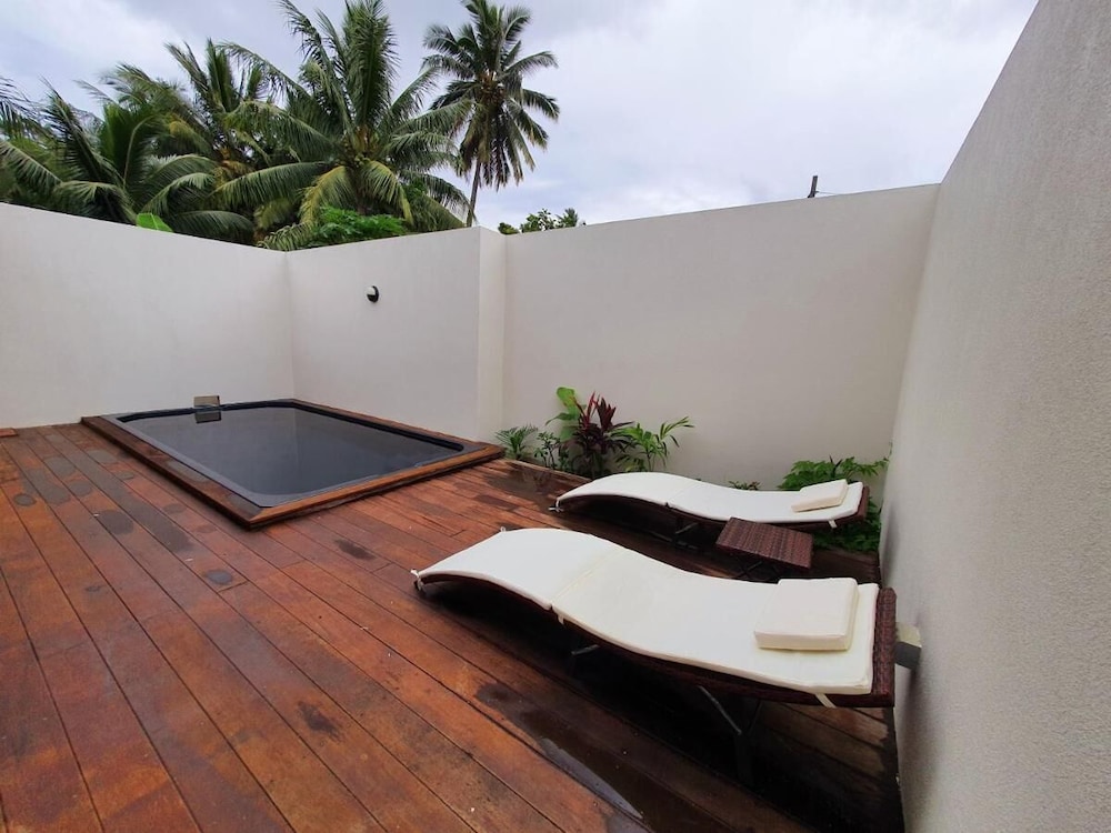 Atupa Suits Reviews, Deals & Photos 2025 - Vrbo