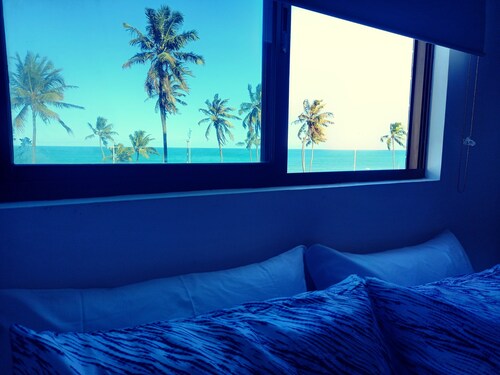 Apartamento Vista Mar  50 Passos Da Praia - Maceió