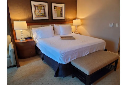 Mgm Signature, Centrally Located, No Resort Fees! - Las Vegas, NV