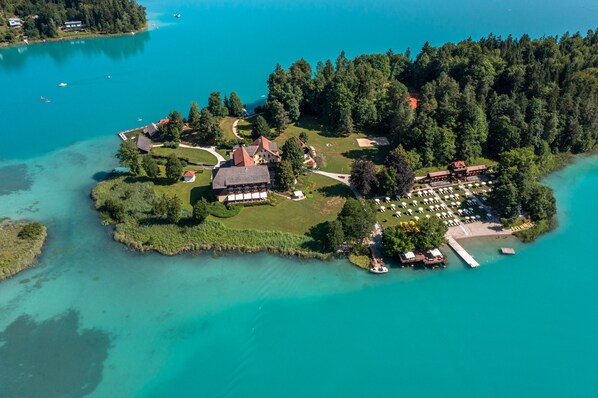 Book Inselhotel Faakersee in Finkenstein am Faaker See | Hoteles.com