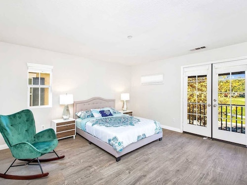 Instant Tour: 1st Floor Bdr For Relocation M#41327 - Rancho Cucamonga, CA