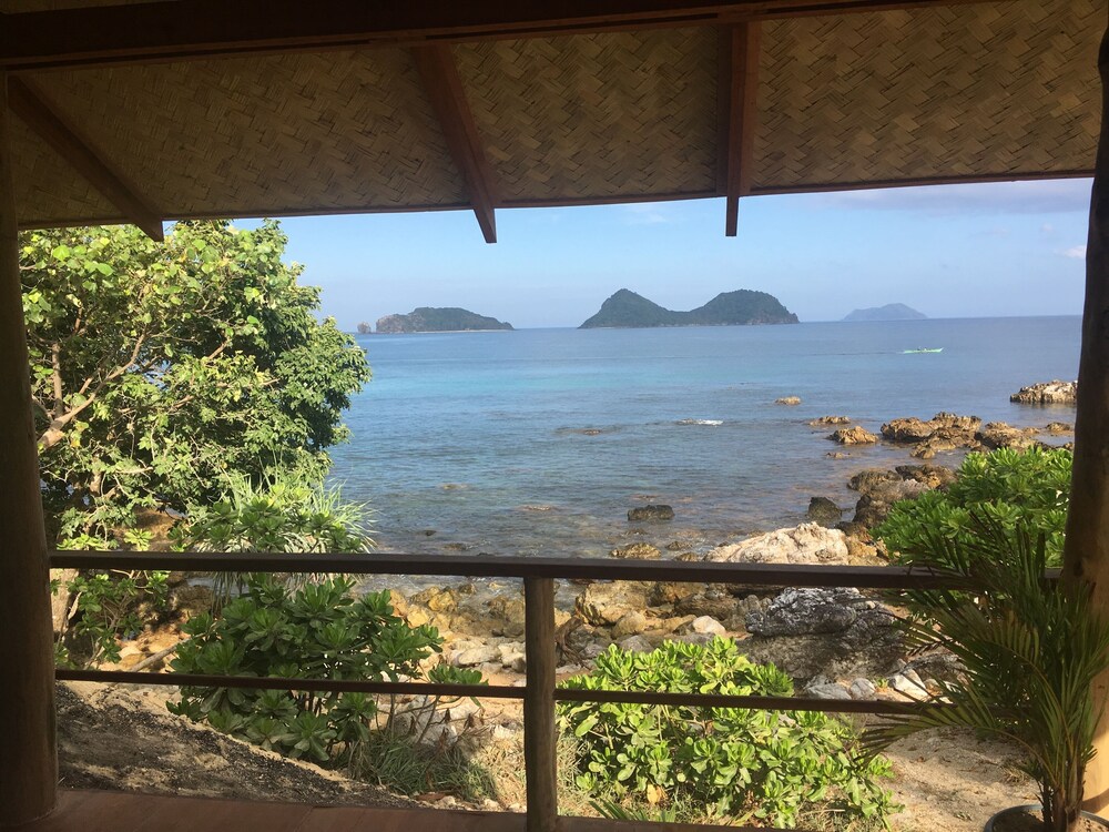 Luxury traditional exotic villa, spacious and comfortable - Taytay | Vrbo