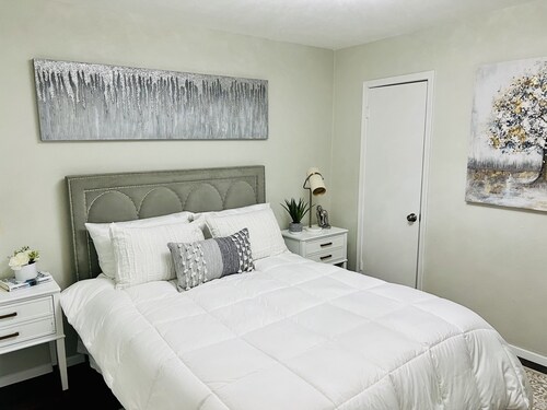 Centrally Located In Dallas - Carrollton, TX