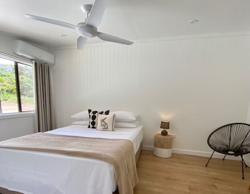 Pet Friendly Cozy Cabin On Acreage - Nambour