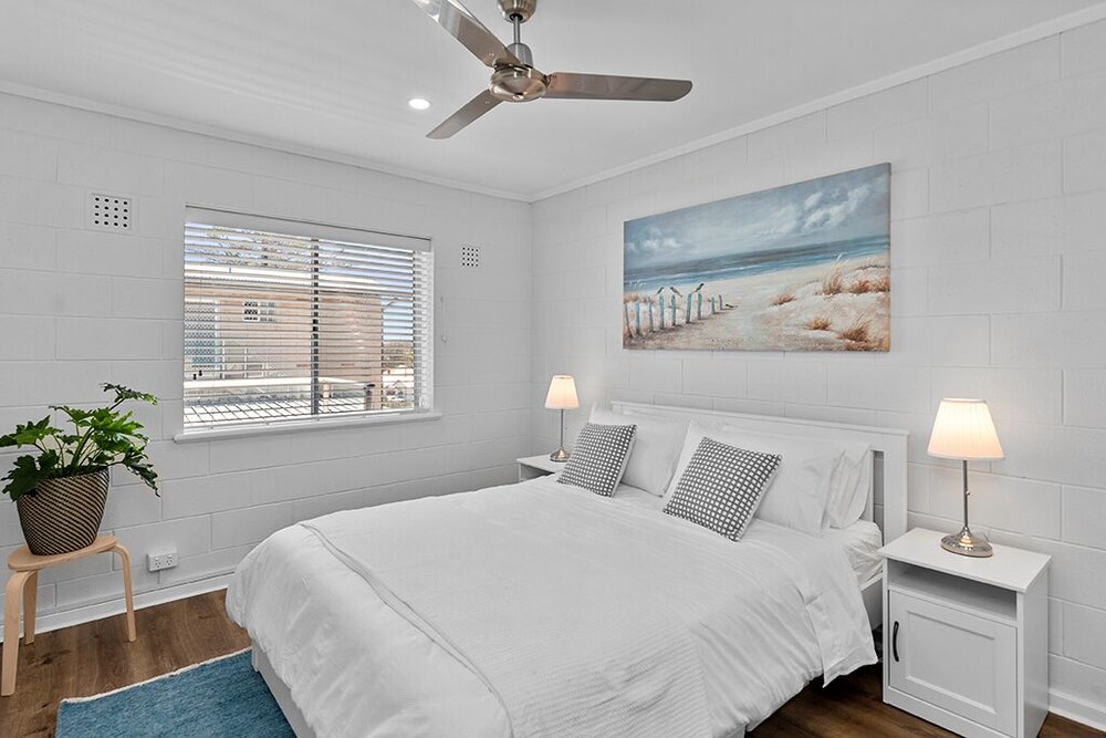*A1 location & lifestyle @ tranquil seaside shores - Adelaide | Vrbo