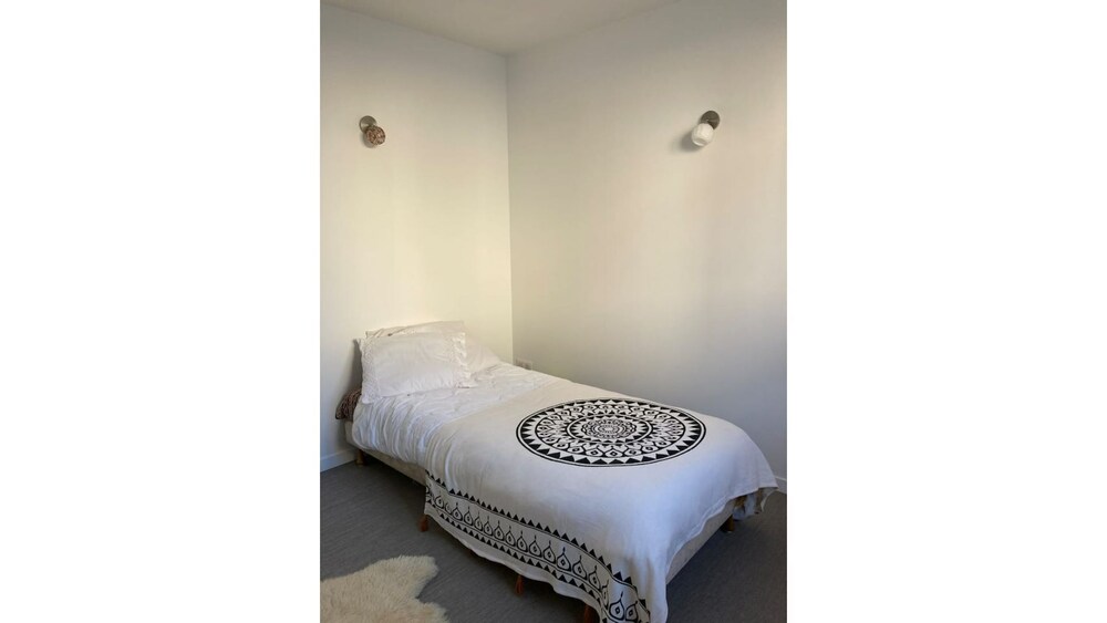 Cosy house with on-site parking - Le Kremlin-Bicetre | Vrbo