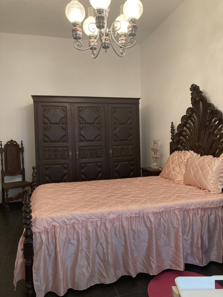 Stunning city center house - Santa Maria e Santiago | Vrbo