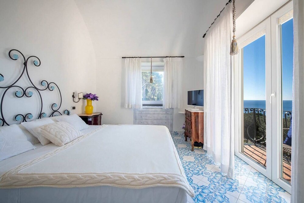 Capri Center with amazing view - Capri | Vrbo