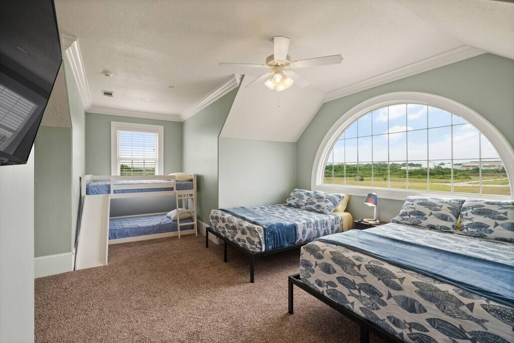 Captain's Boathouse- Kayaks, Private Dock, Views!: 2022 Room Prices ...