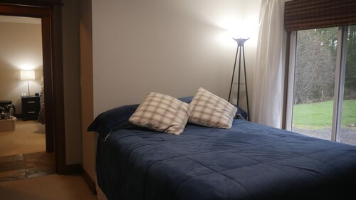 Vacations, Weddings, Ceremonies, Events, Pets - Sandy, OR