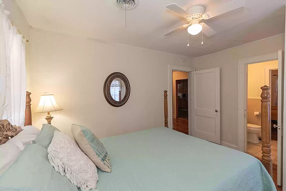 Yellow Rose House - Amarillo | Vrbo