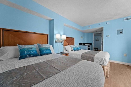 Luxury Oceanfront 3 Bedroom Condo On The Boardwalk! - Myrtle Beach