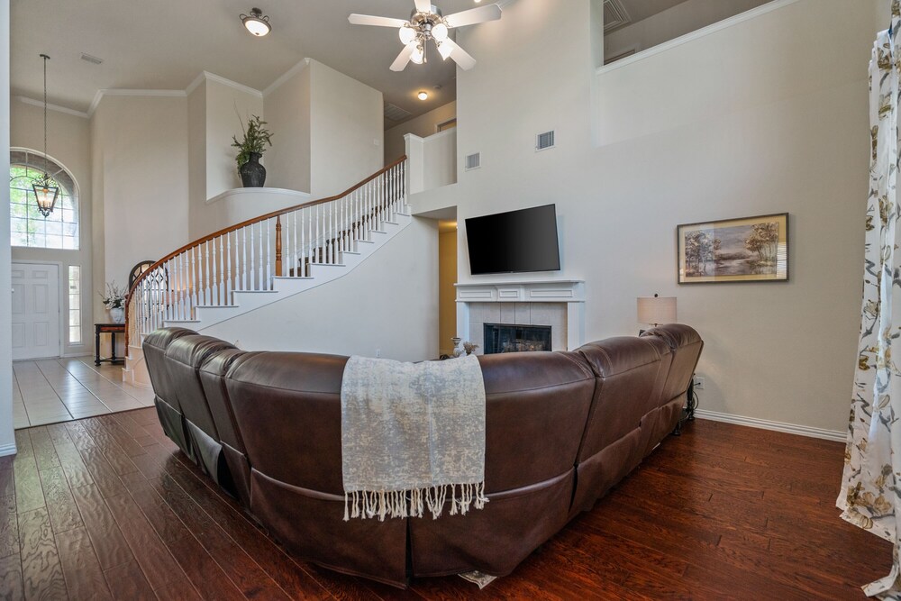 Best of Allen, TX! 6 Bedroom. Gameroom - Allen | Vrbo