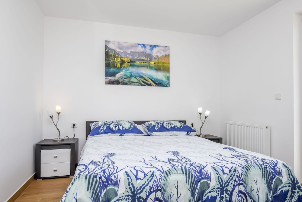 Apartments Mario (87411-A2) - Brodarica - Brodarica | Vrbo