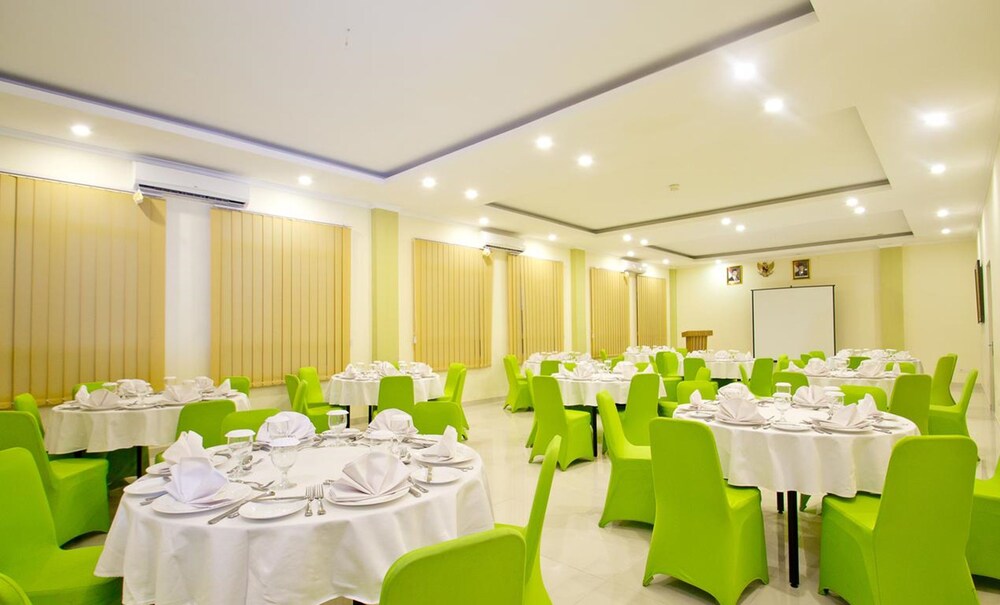 De Batara Hotel: Deals & Reviews (Bandung, IDN) | Wotif