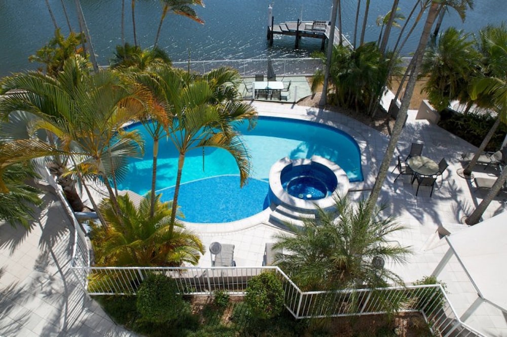 Arc Resort in Gold Coast | Best Rates & Deals on Orbitz