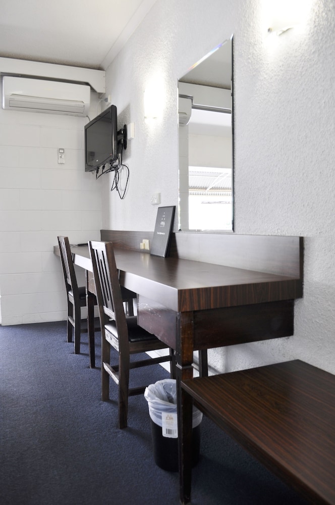 Alexandra Park Motor Inn: AU$118 Deals & Reviews (Bundaberg, AUS) | Wotif