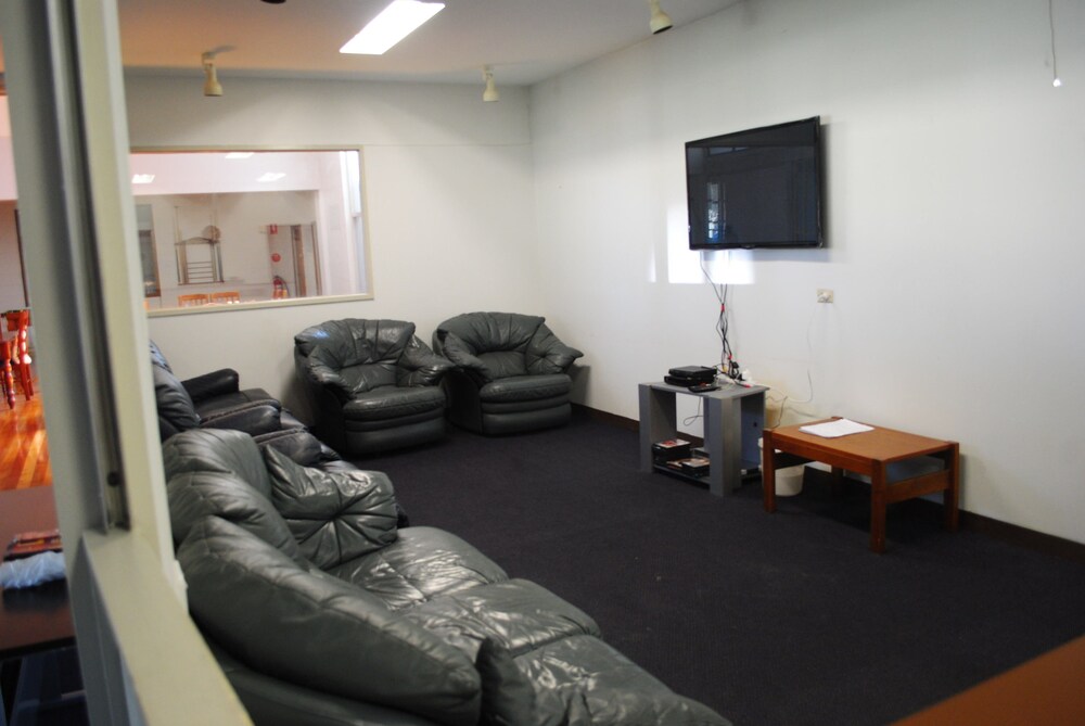 Port Adelaide Backpackers: AU$77 Deals & Reviews (Adelaide, AUS) | Wotif