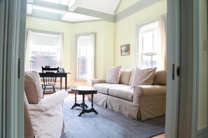 The Porches Inn in North Adams, MA | Expedia