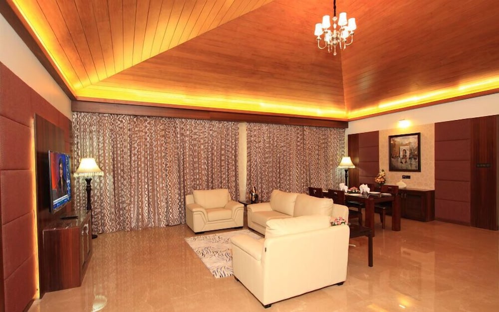 Denissons in Hubli | Best Rates & Deals on Orbitz
