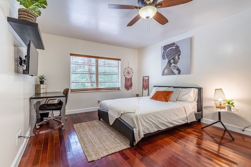 Boho & Cozy 1 Bedroom Condo - Pembroke Pines, FL